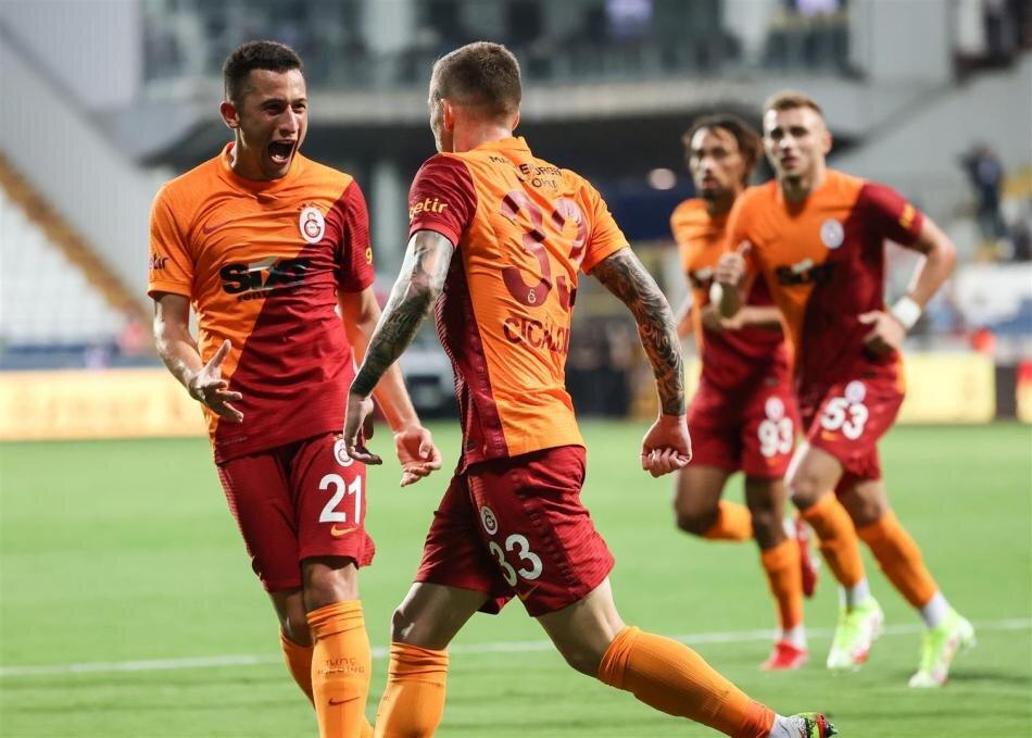 Galatasaray'da Morutan ve Cicaldau kararı - Sporx Galeri