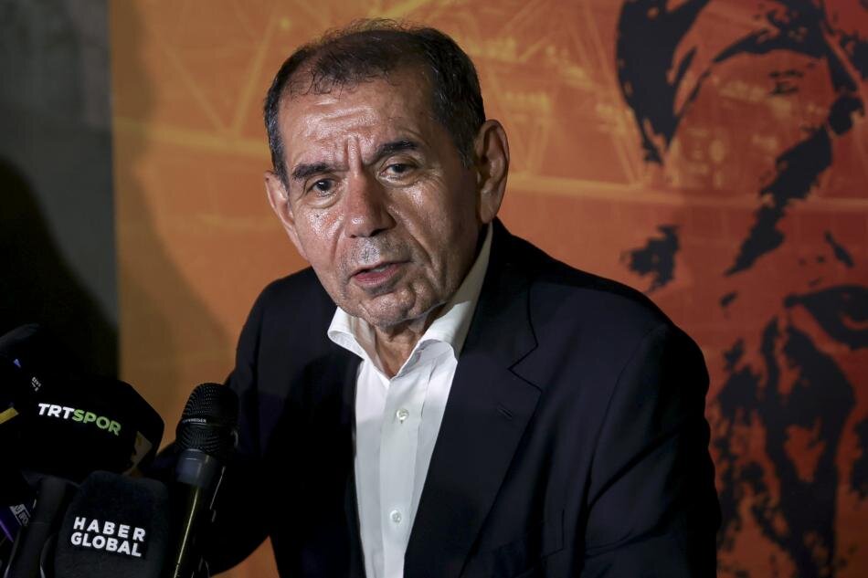 Galatasaray'da 3 imza birden! - Sporx Galeri
