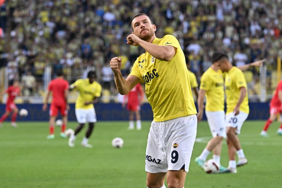 Edin Dzeko kaç gol attı? Edin Dzeko nereli, kaç yaşında? Son dakika ...