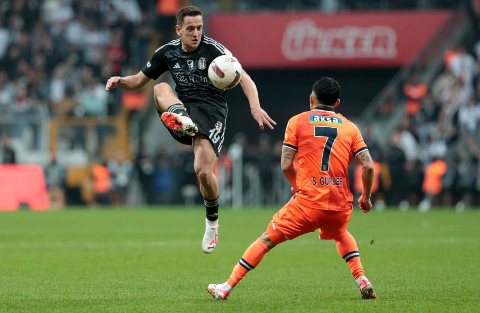 Emre Aşık'tan Beşiktaş değerlendirmesi - Sporx Galeri