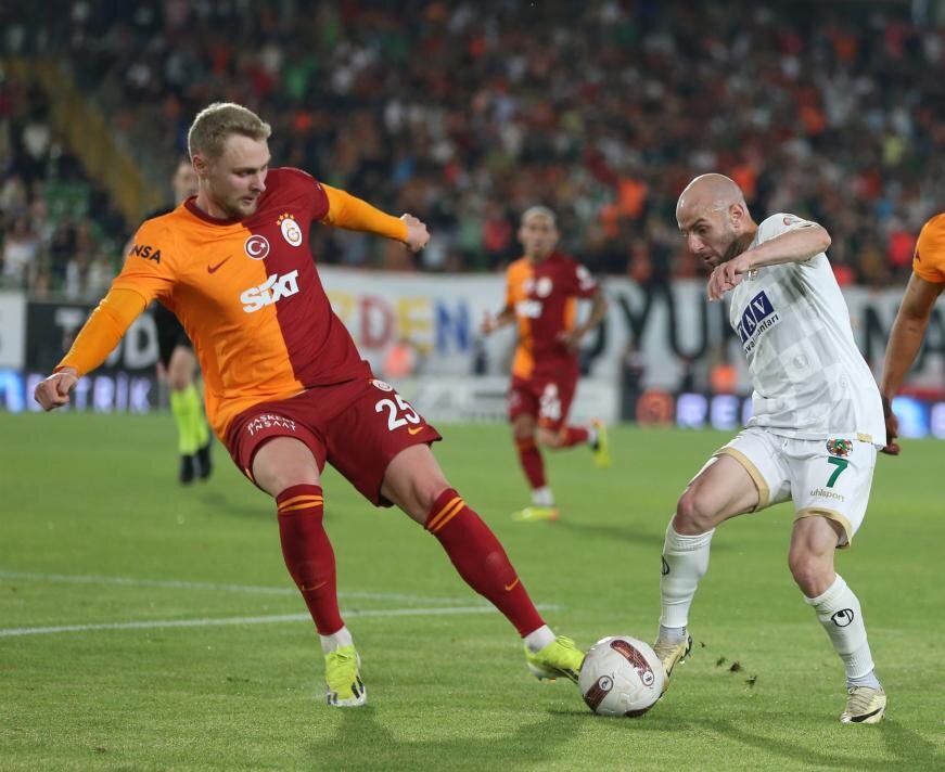İlker Yağcıoğlu: 'Vasatı buysa formda olan ne yapar' - Sporx Galeri