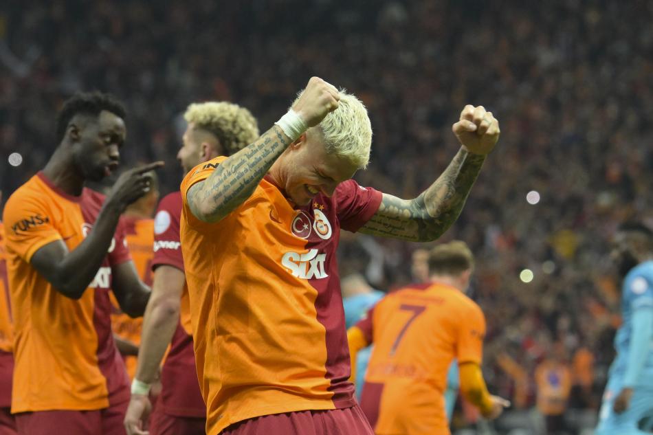 Mauro Icardi, boş geçmiyor! - Sporx Galeri