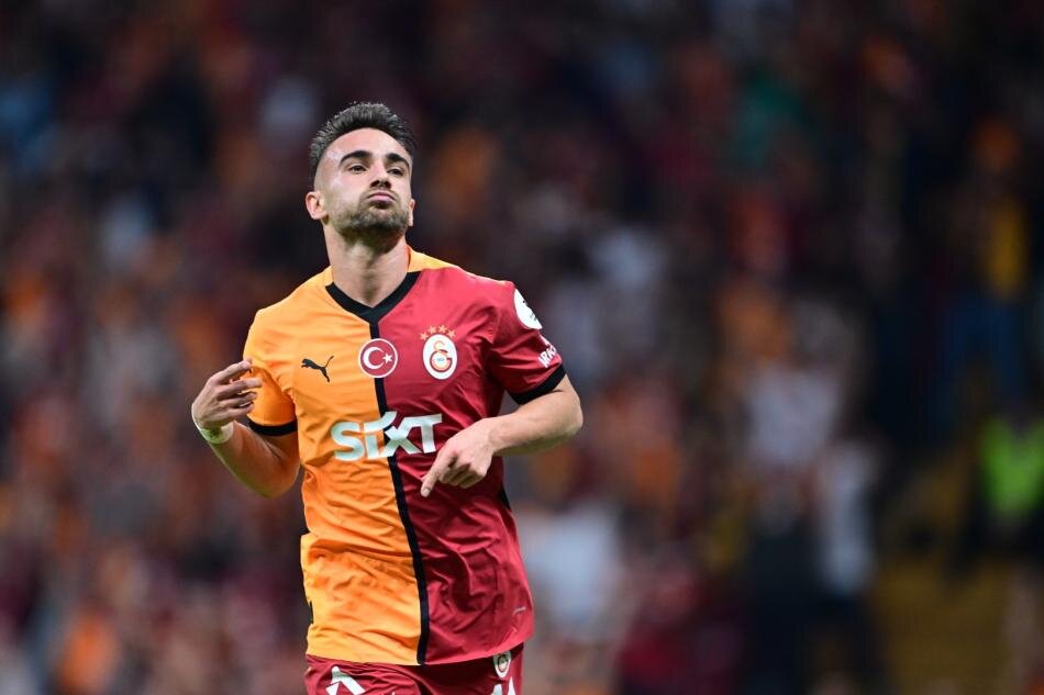 Galatasaray'da yeni sözleşme: Yunus Akgün - Sporx Galeri