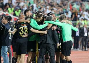 Iğdır FK, 1. Lig'e yükseldi!